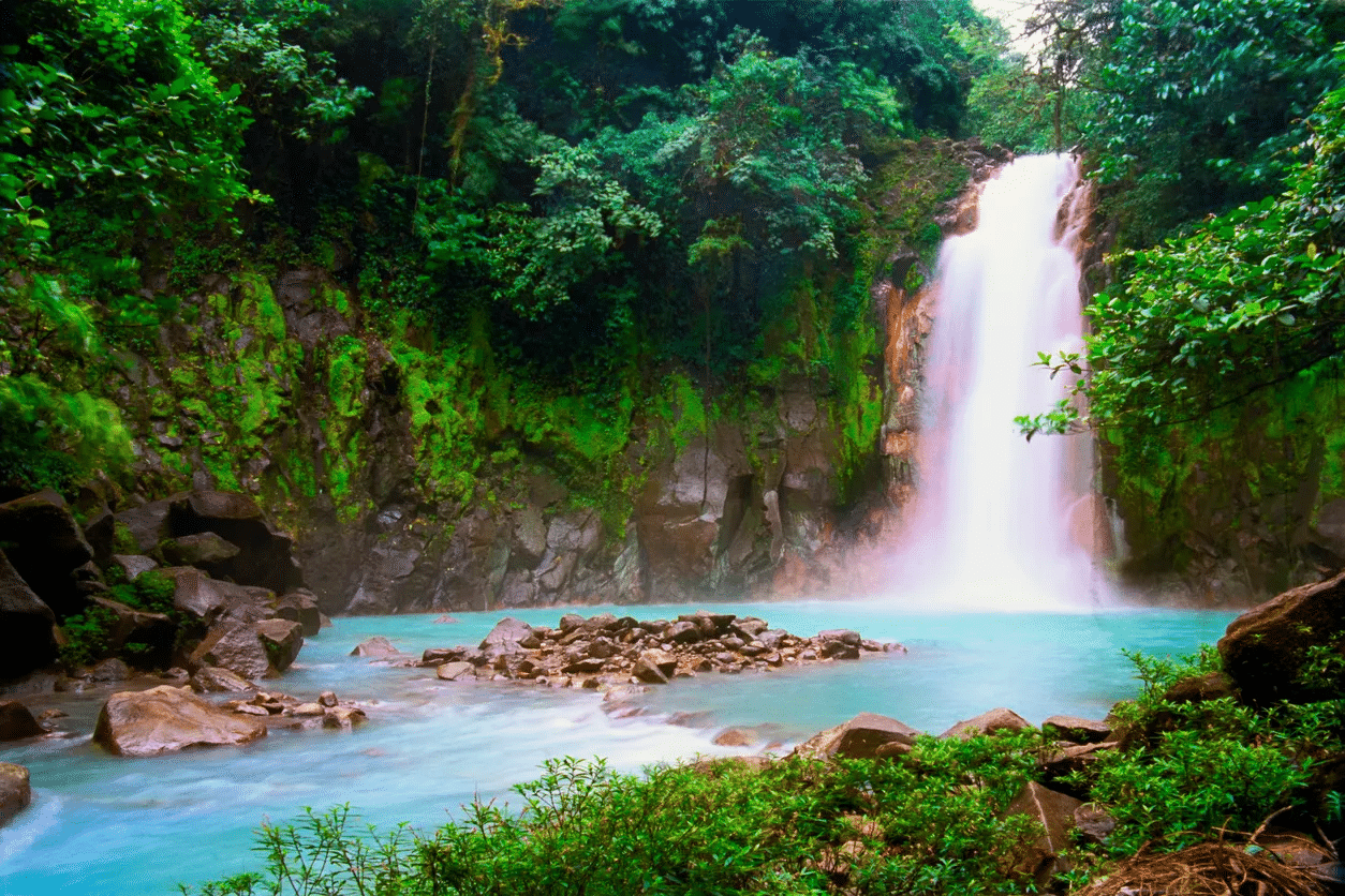 Arenal Waterfalls: The Top 3 Most Astonishing Arenal Waterfalls ...